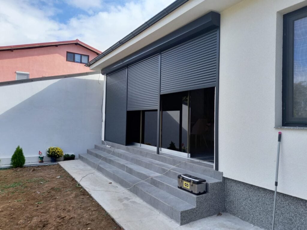 Rulouri Geamuri Exterior – Solutii Moderne Eficiente Termic